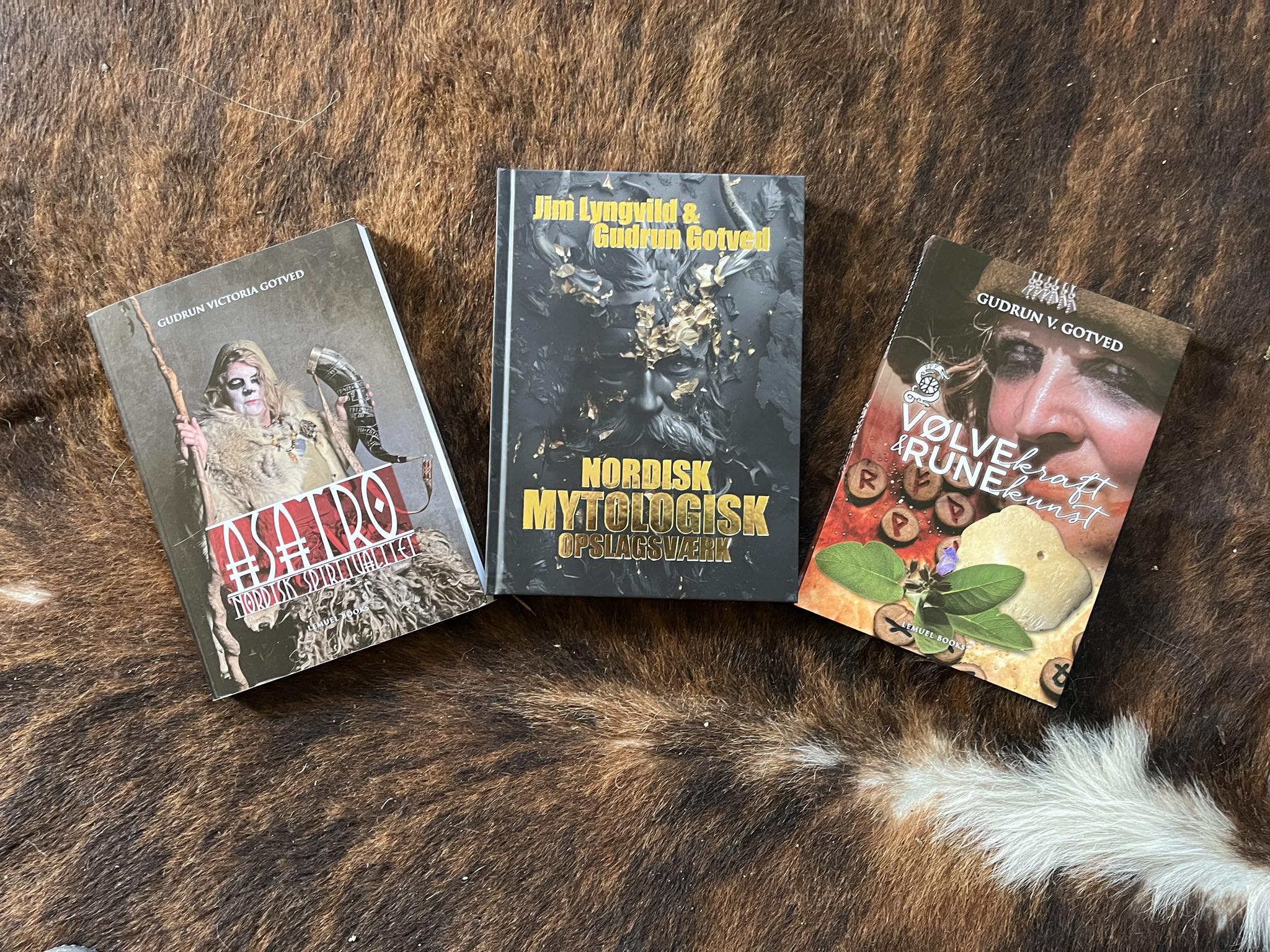 Asatro Nordisk spiritualitet, Vølvekraft og Runekunst, Nordisk Mytologi